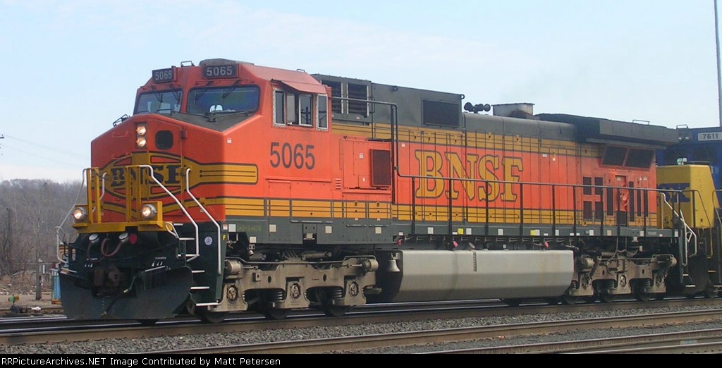 BNSF 5065